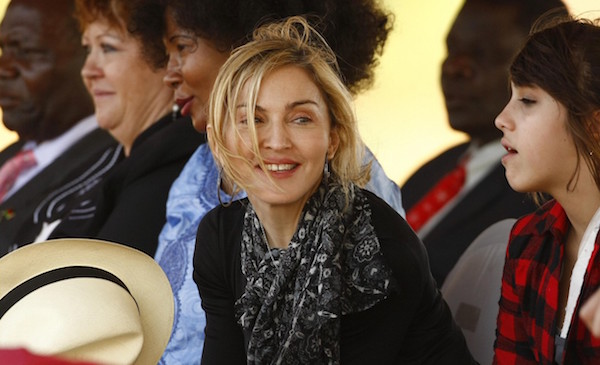 Today in Madonna History: October 25, 2009 « Today In Madonna History